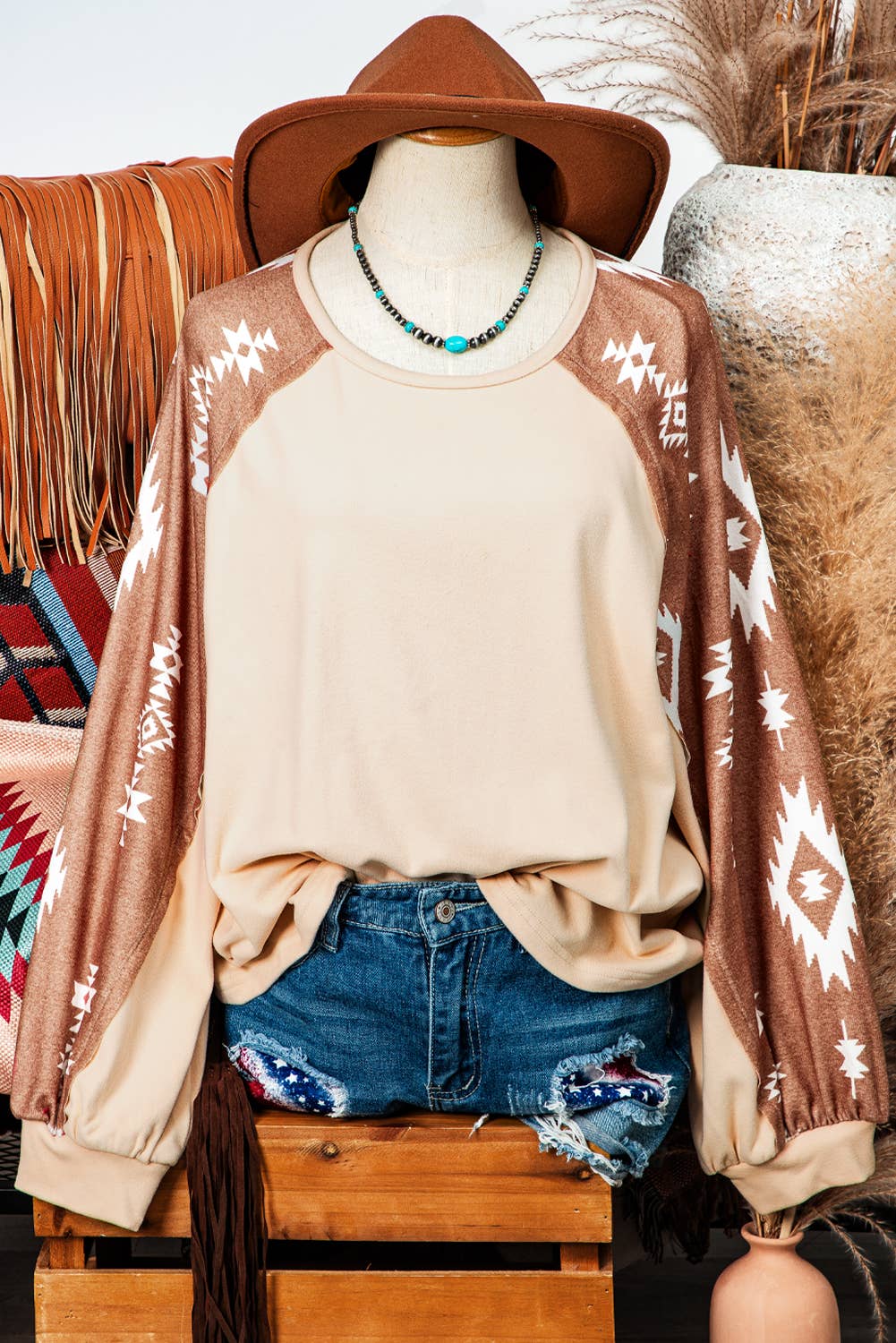 Fall Clothing Western Patch Long Sleeve Top – The Fringe 17 Boutique